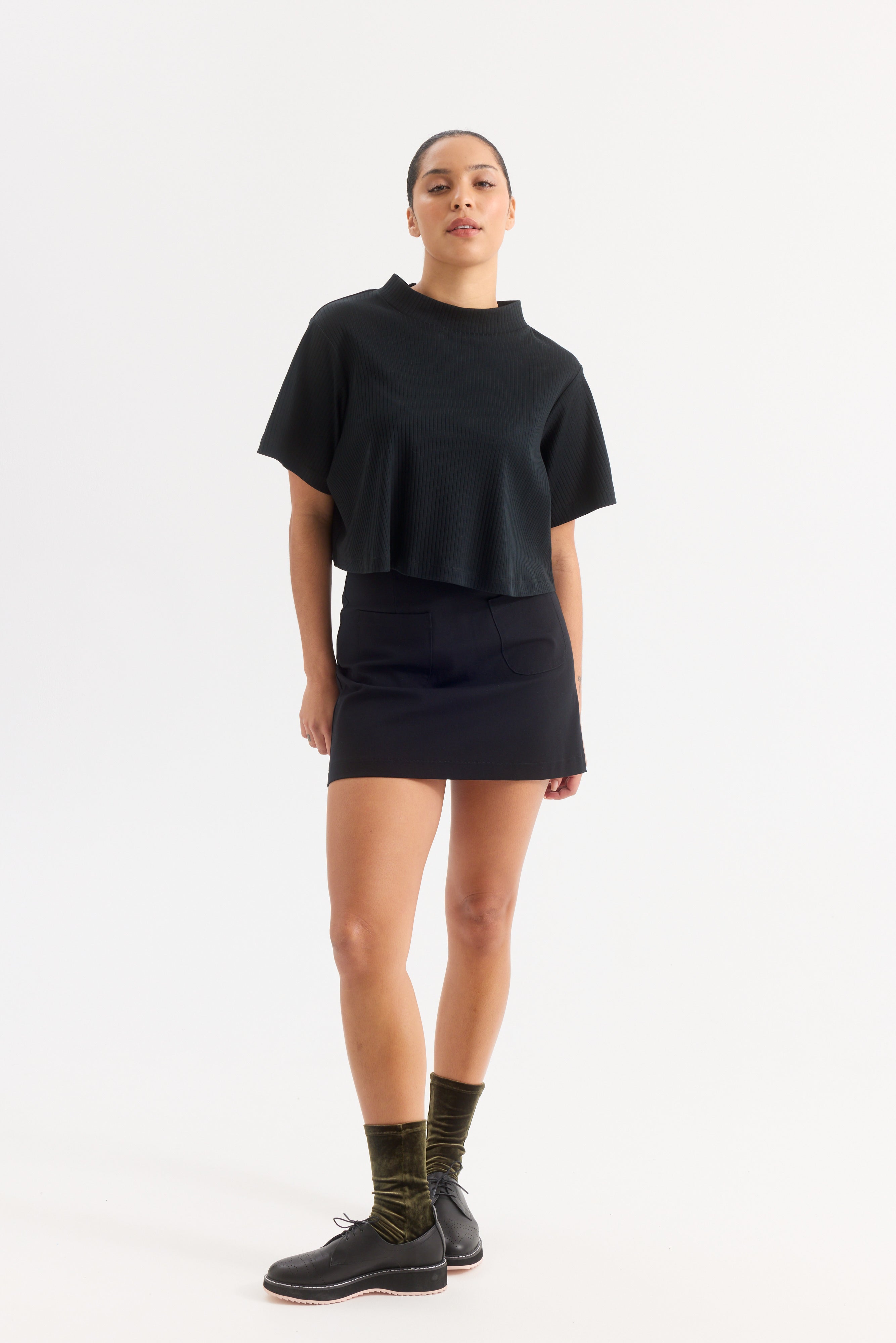 Kuwaii A-line Mini with Pockets - Classic Black