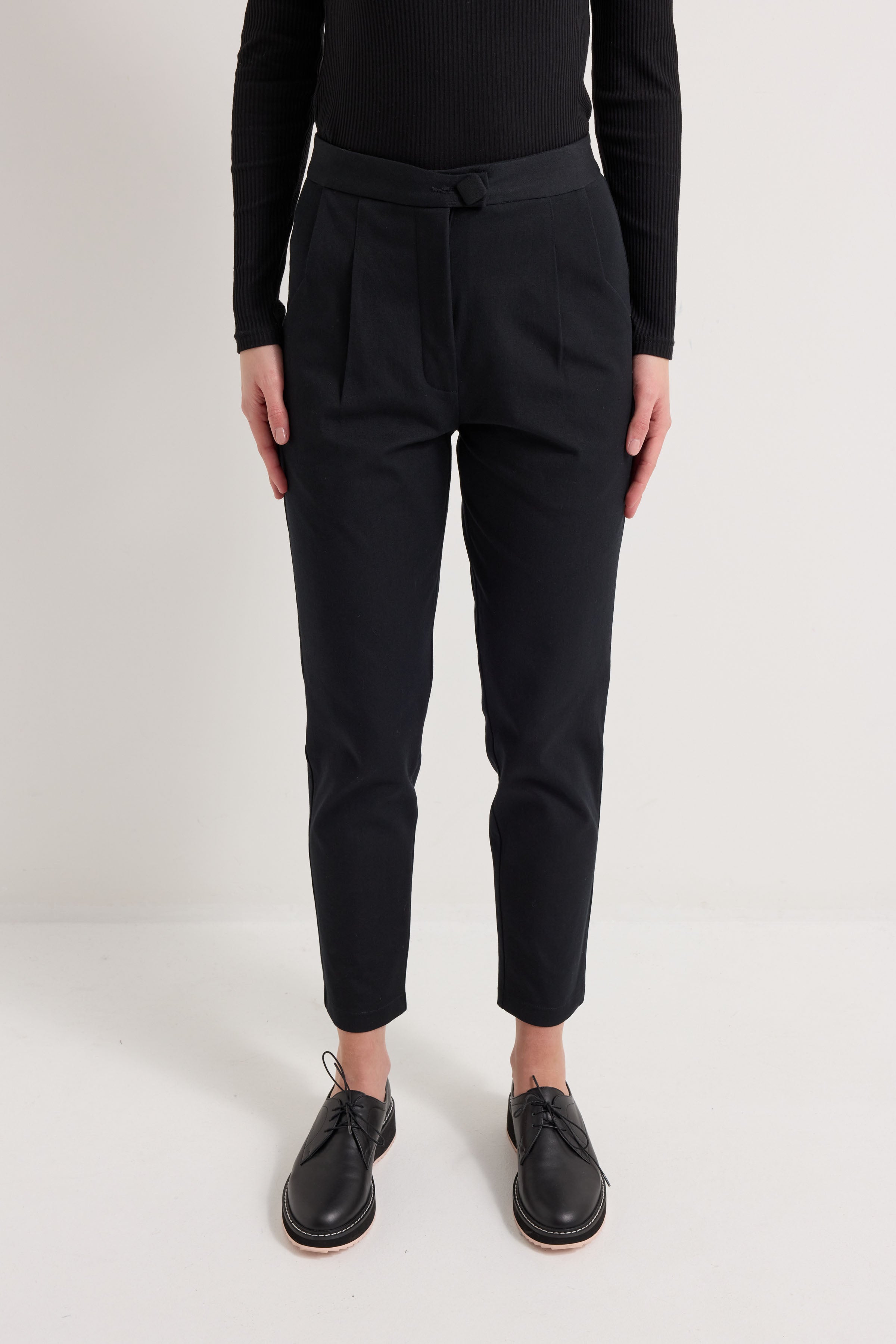 Kuwaii Tailored Pant - Classic Black